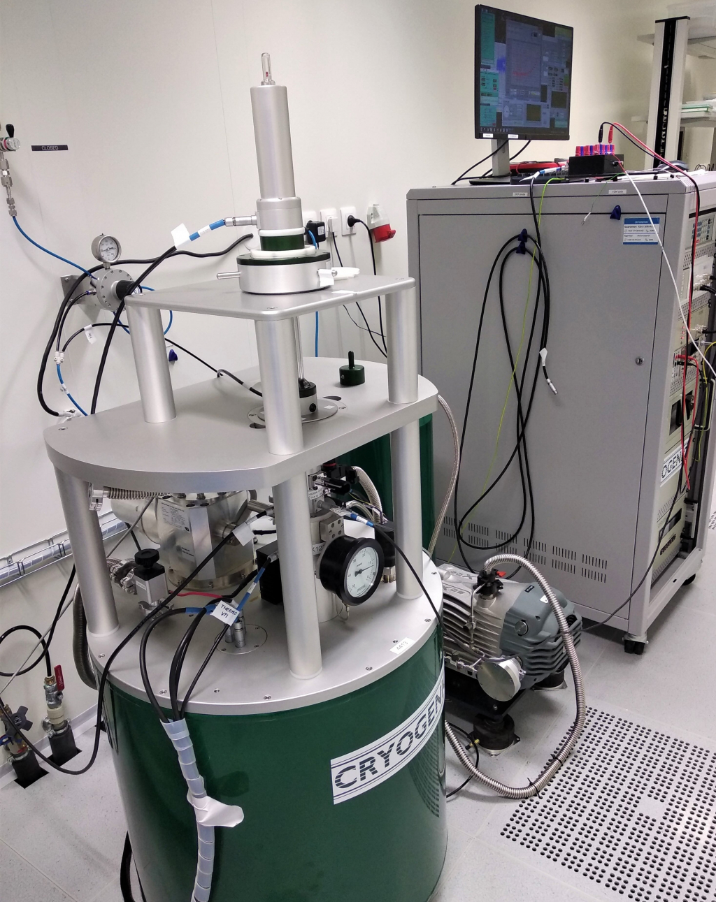 Low Temperature Vibrating Sample Magnetometr Cryogenic Limited (CRYOGENIC) – Research Infrastructure